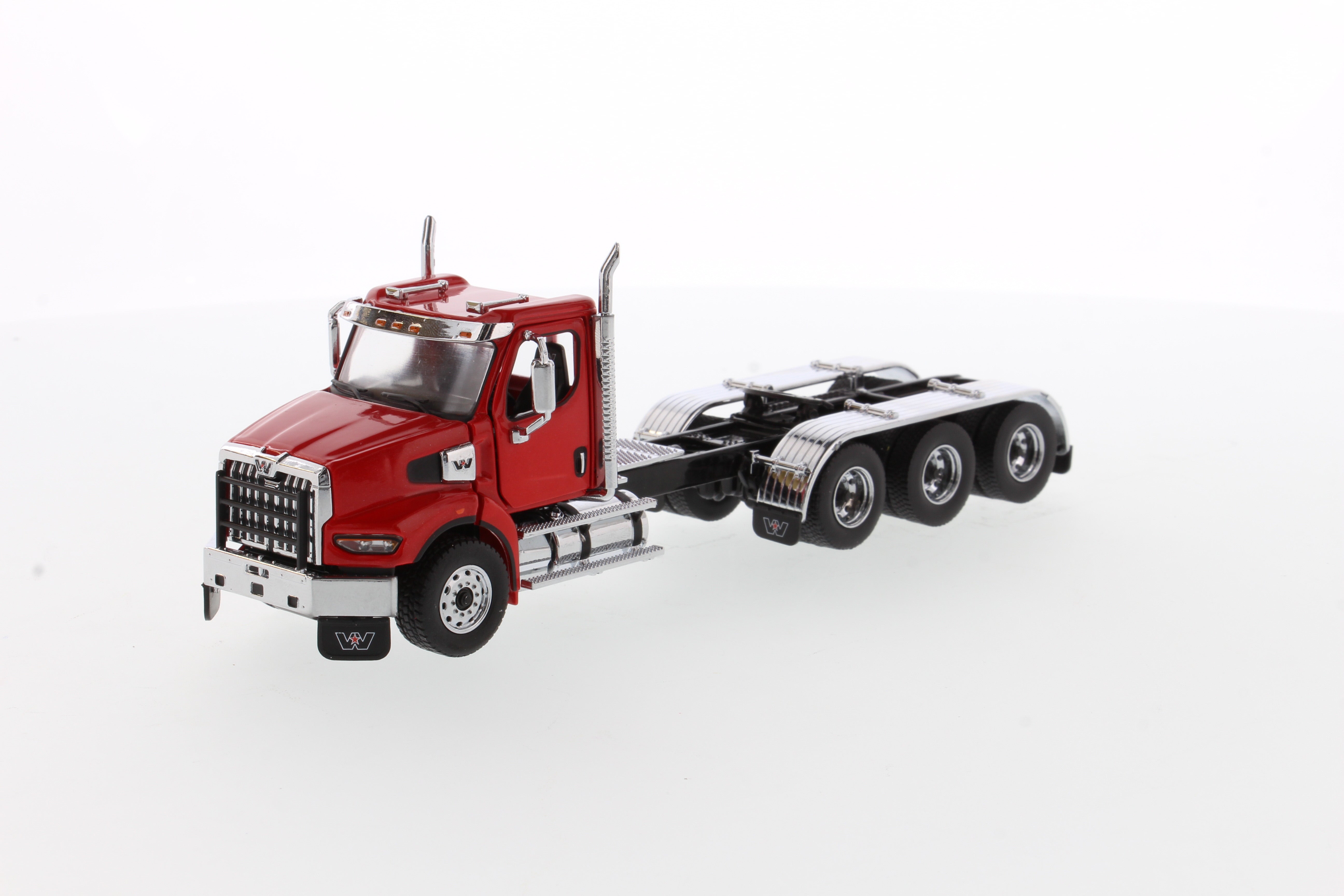 1:50 Western Star 49X SBFA Tridem Heavy-Haul Tractor - Viper-Red cab ...