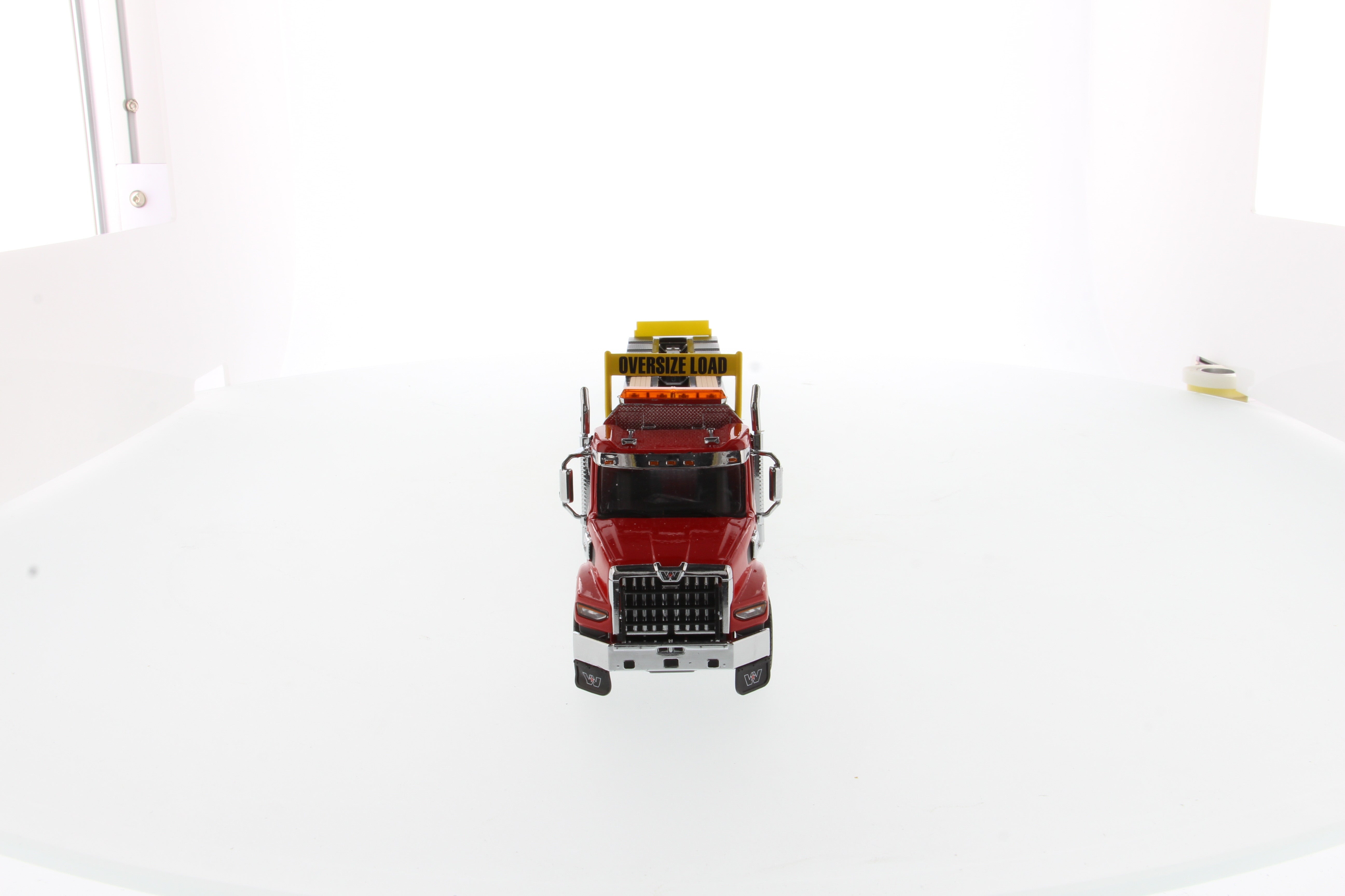1:50 Western Star 49X SBFA Tridem Heavy-Haul Tractor and XL 120 HDG Tr ...